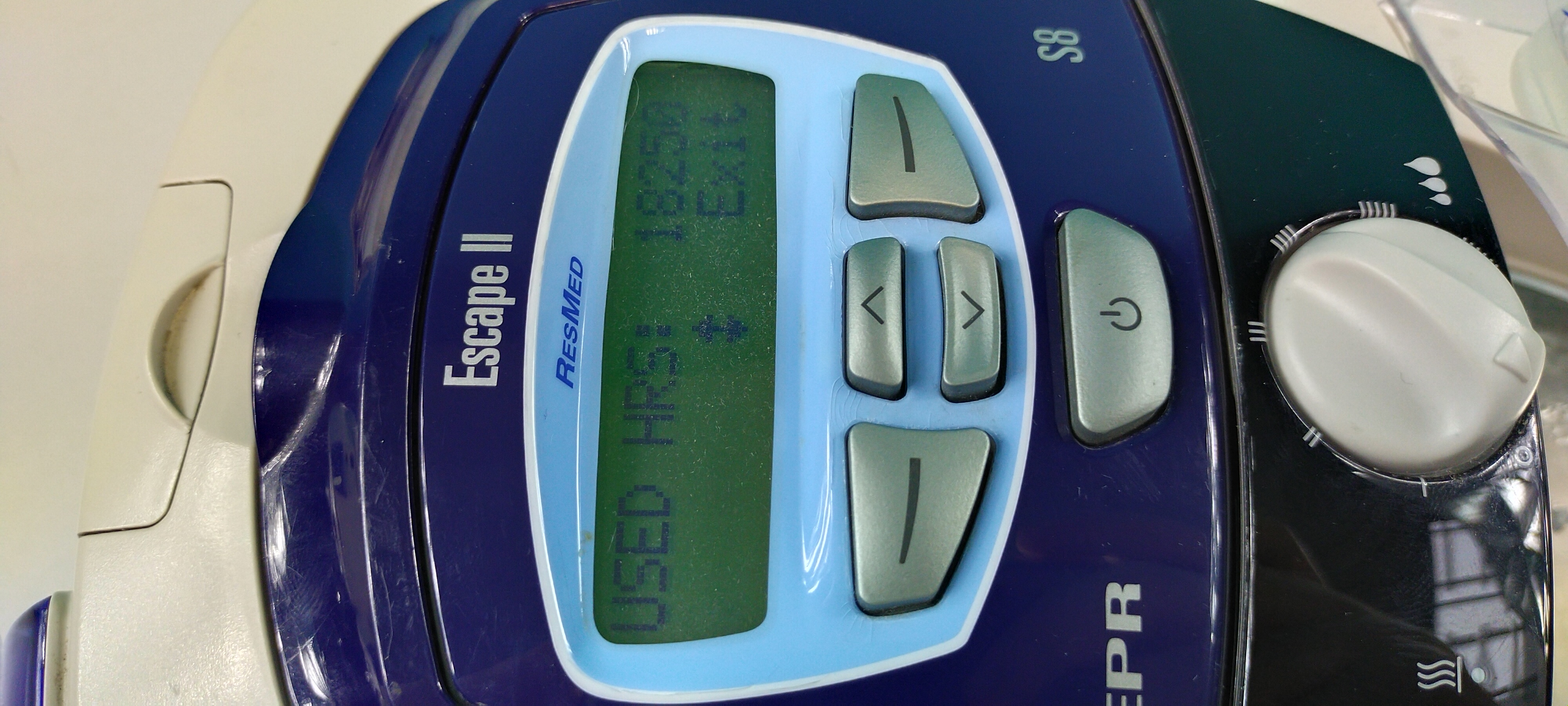 Gebraucht Sold ResMed S8 Escape II CPAP-Gerät at Ultra Medical GmbH