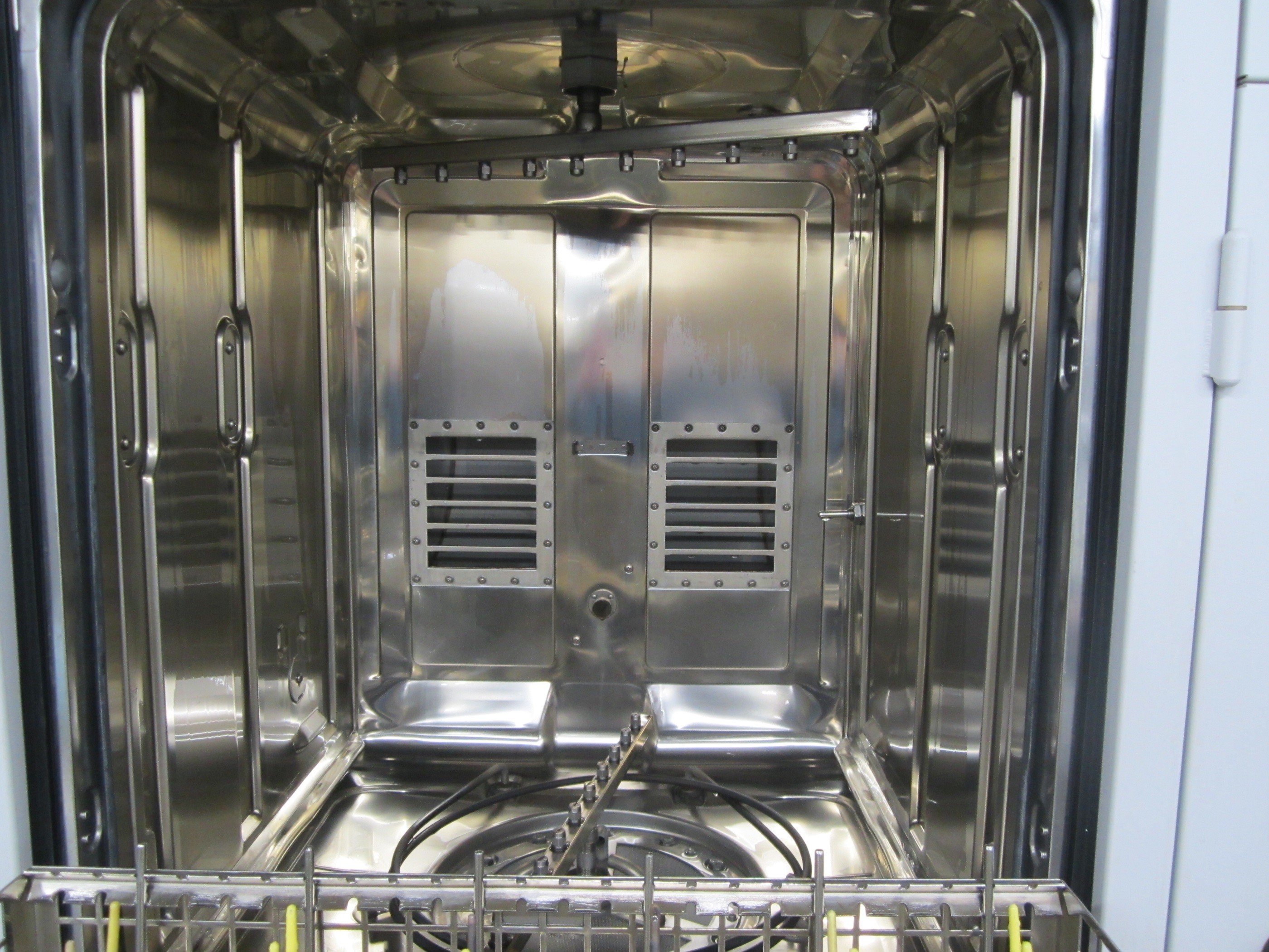 Used Aqueous Technologies Trident OneShot Batch Cleaner for Sale at SMT ...