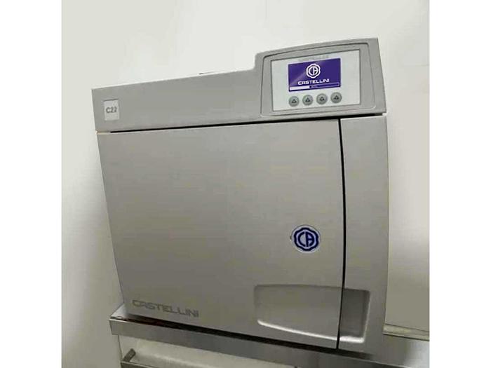 D'occasion AUTOCLAVE BENCH TOP CASTELLINI C22 à vendre à Centre d ...