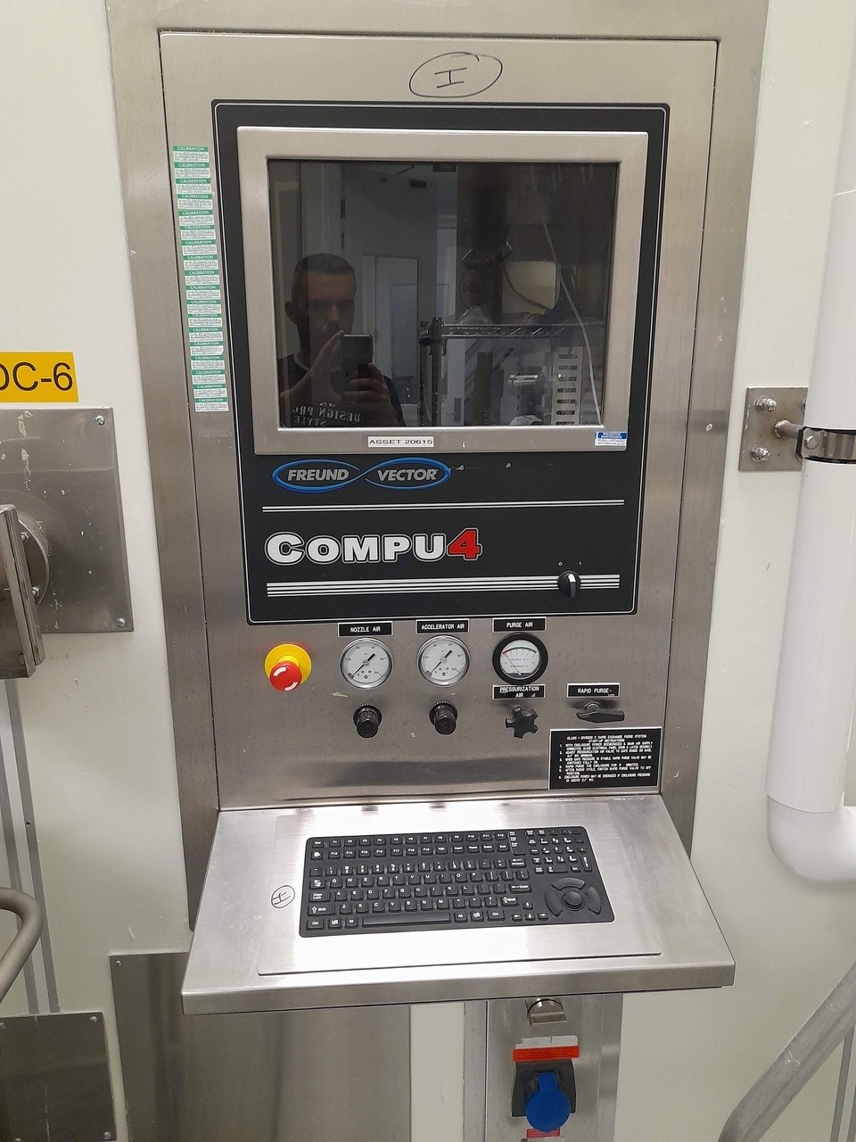 Used FREUND VECTOR - Fluid Bed Dryer - VCF30 M for Sale at MLTC-Europe