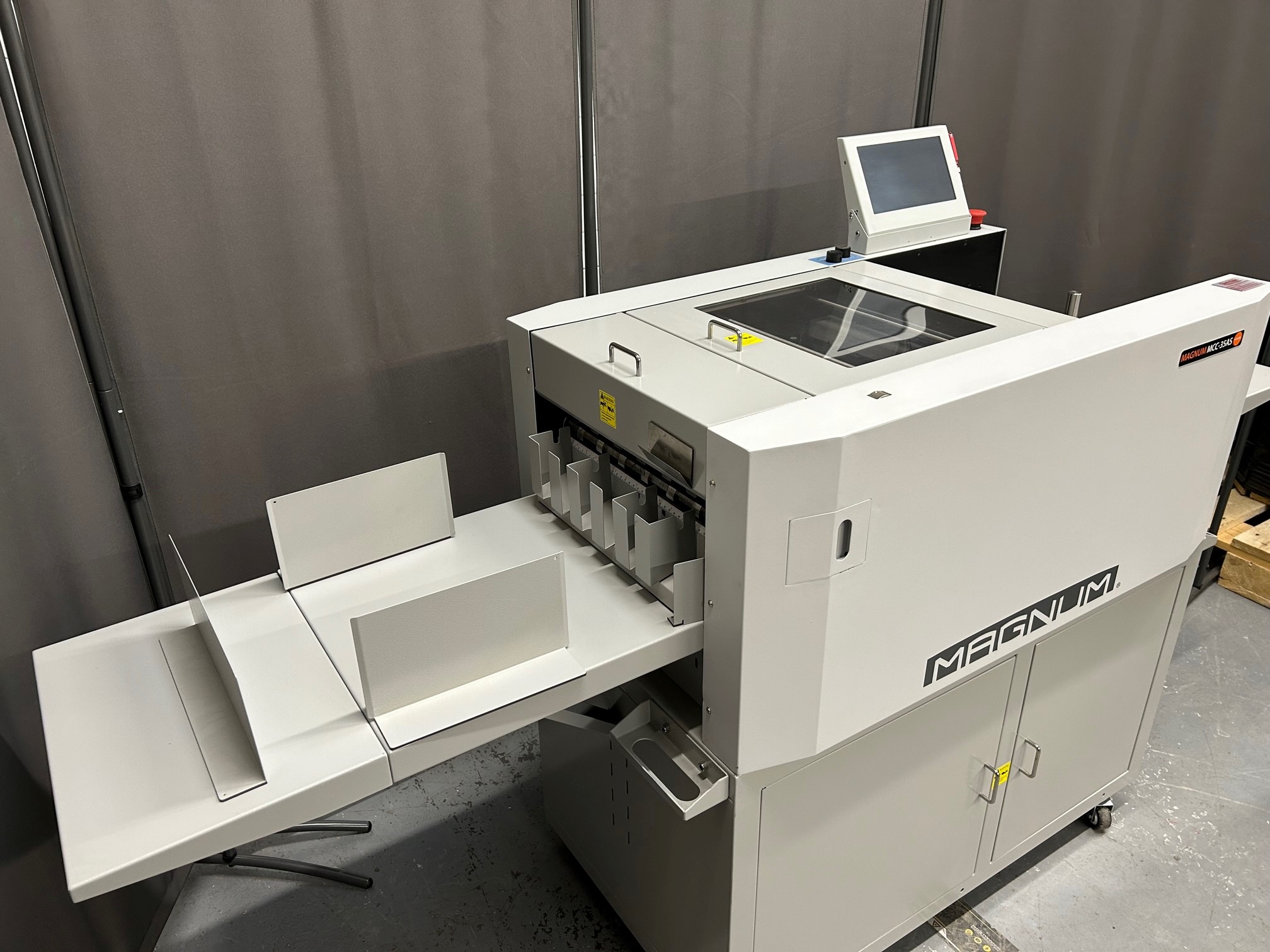 Refurbished Sold Vivid MCC-35AS Slitter/Cutter/Creaser/Perforator at ...