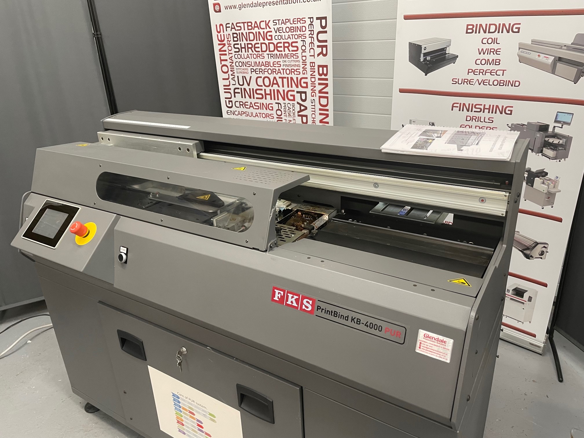 KB4000 PUR Perfect Binder Glendale Presentation Solutions