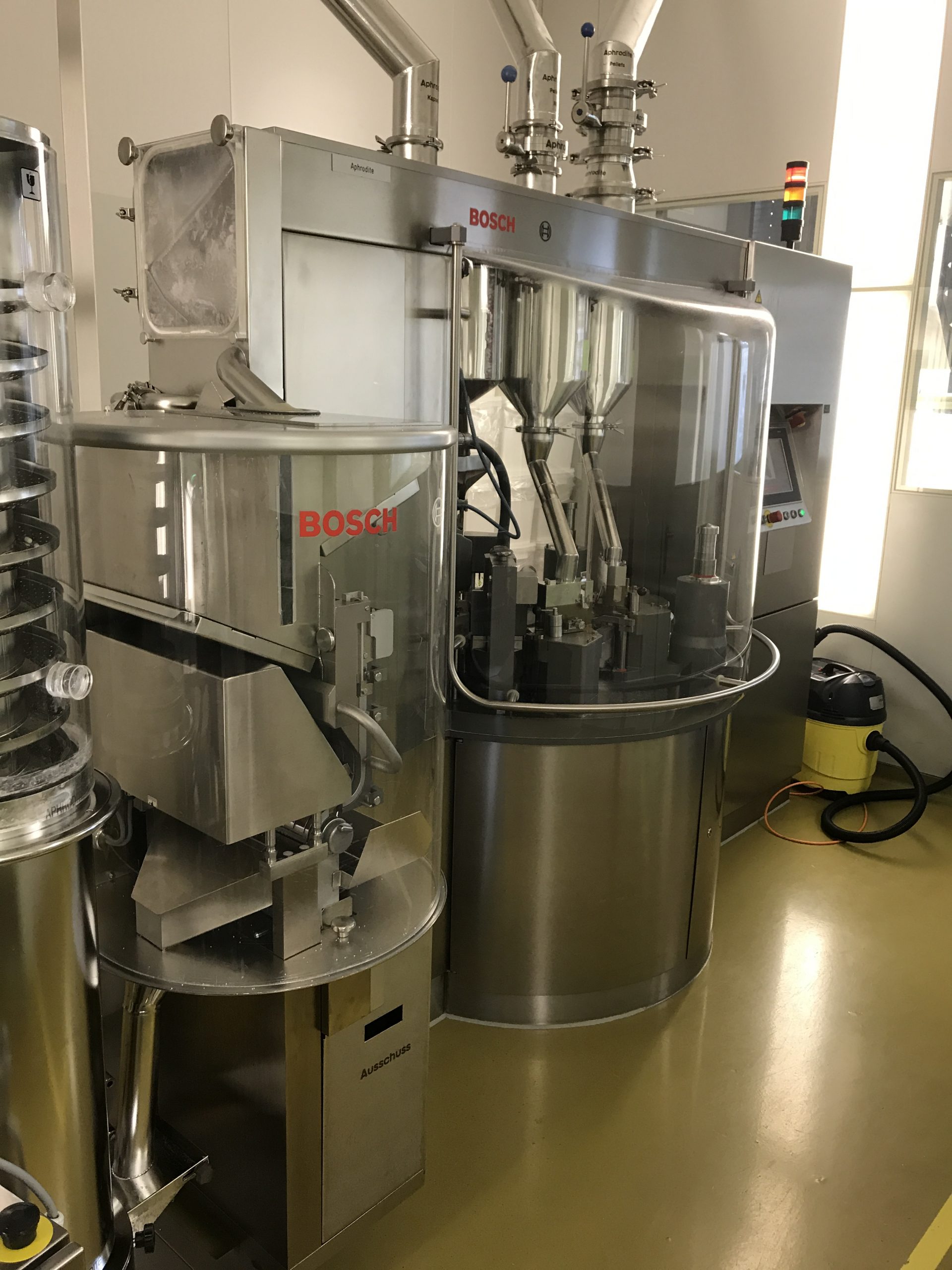 Used Sold BOSCH – Capsule Filler – GKF 2500 at MLTC-Europe