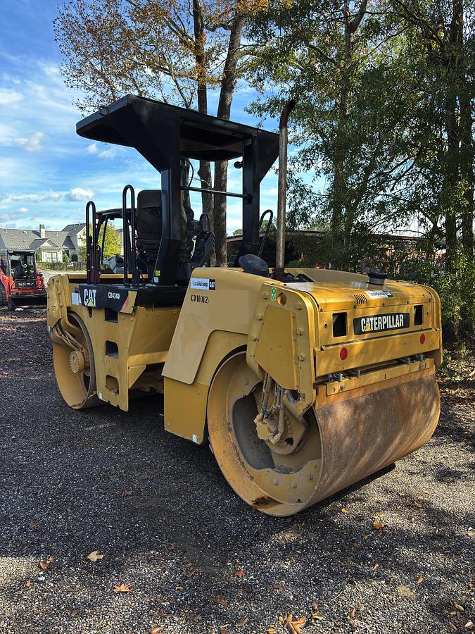 Used 2011 CATERPILLAR CB434D for Sale in Baton Rouge, La