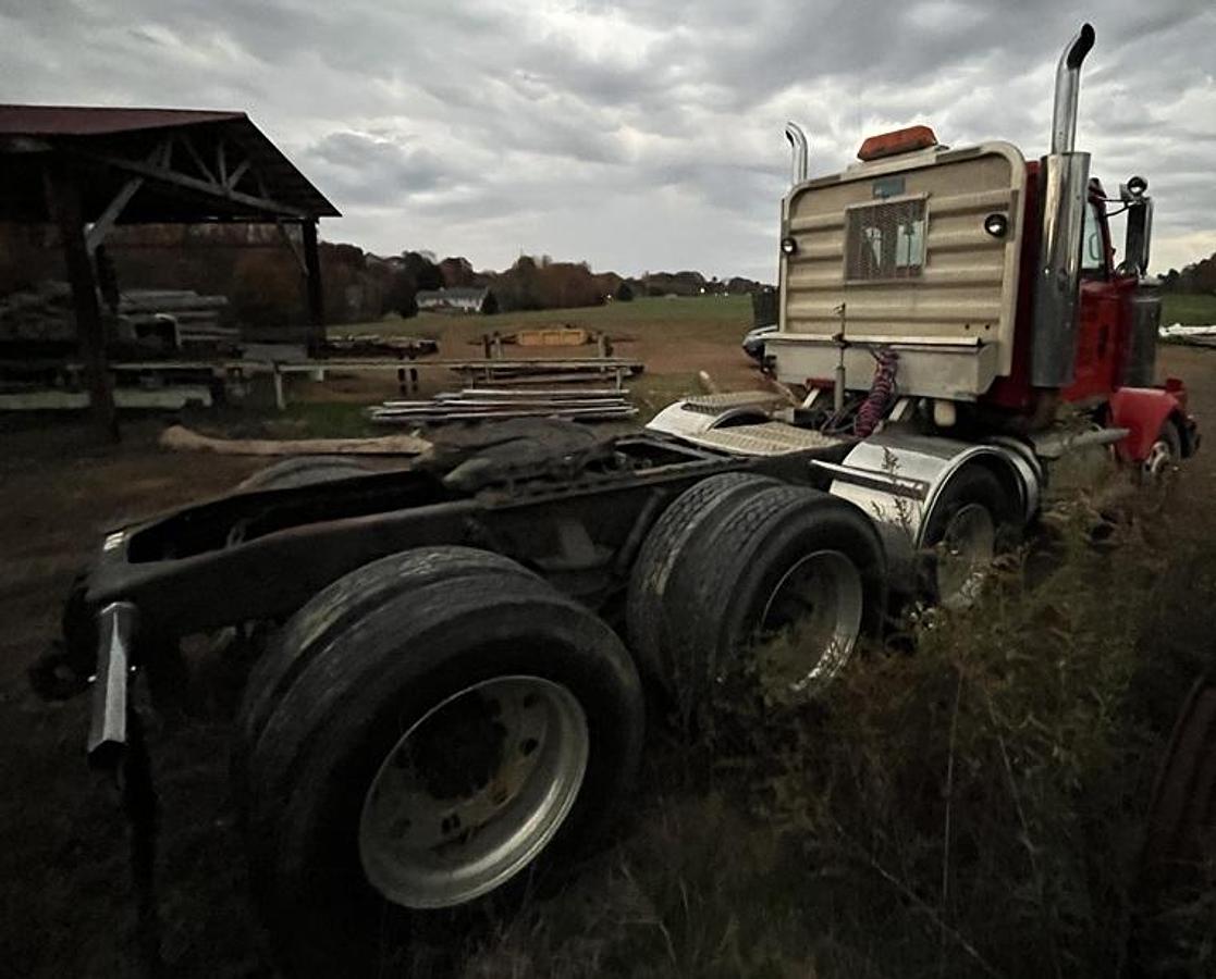 Used 2000 WESTERN STAR 4900 for Sale in Nc