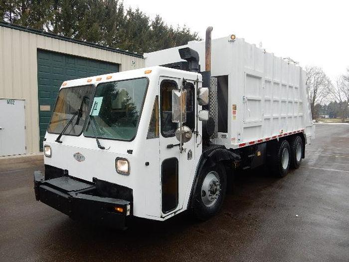 Used 2010 CCC LET2-46 for Sale in DeForest, Wisconsin