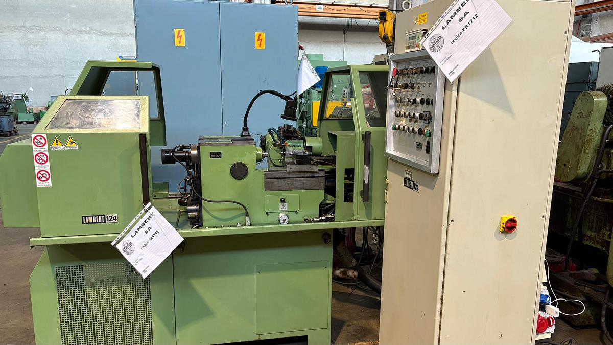 Used Worm and thread milling machine LAMBERT SA 124-B for Sale in C...