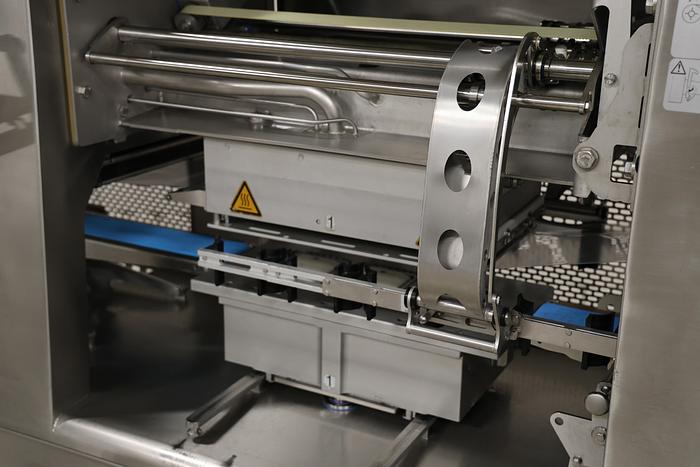 Used 2011 Multivac T700 MAP traysealer for Sale in Emmeloord, Netherlands