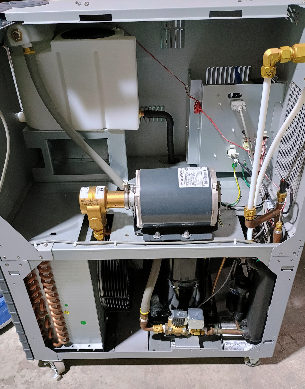 Used Thermo Neslab ThermoFlex 5000 Recirculating Chiller 208 Volt F Used Thermo Neslab ThermoFlex 5000 Recirculating Chiller 208 Volt F