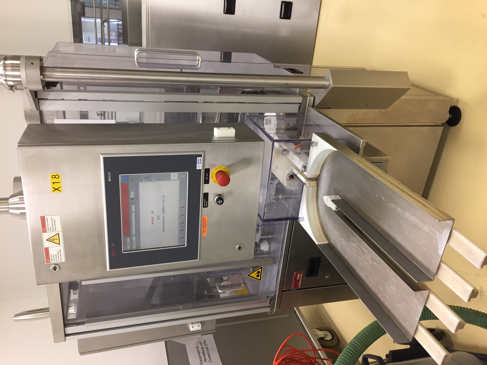 Used Sold BOSCH - Liquid Filling Line - RRU 3043 + HQL 2440S + ALF 4060 ...