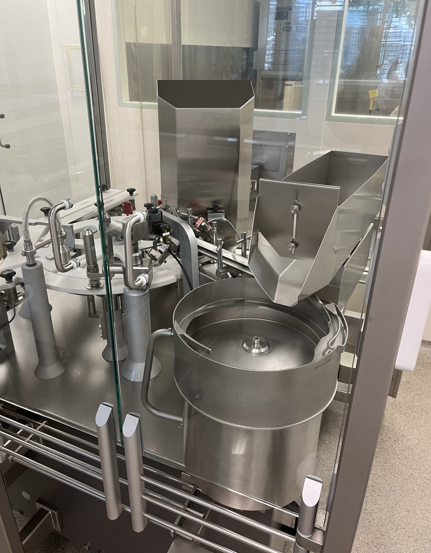 Used Sold GRONINGER - Liquid Filling Line - DFVG 4001 + KVG 211A at ...