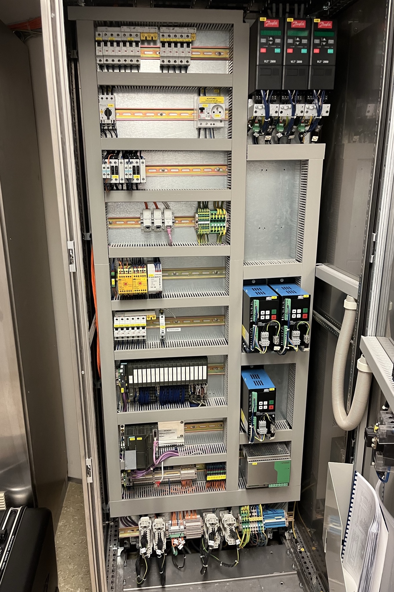 Used Sold GRONINGER - Liquid Filling Line - DFVG 4001 + KVG 211A at ...