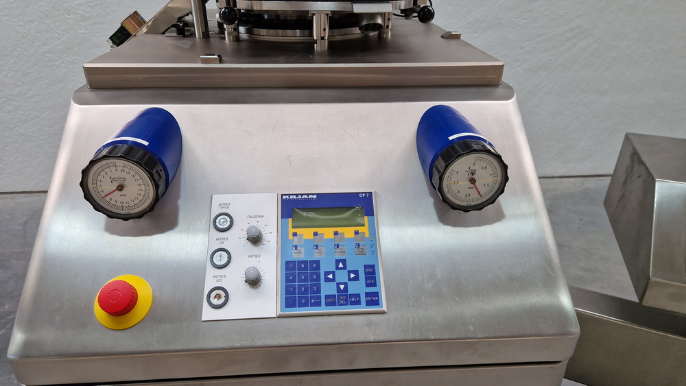 Used IMA - Tablet Press - E 150 PLUS for Sale at MLTC-Europe