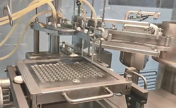 Used Sold GRONINGER - Filling Machine - DFVN 1000 (LF) at MLTC-Europe