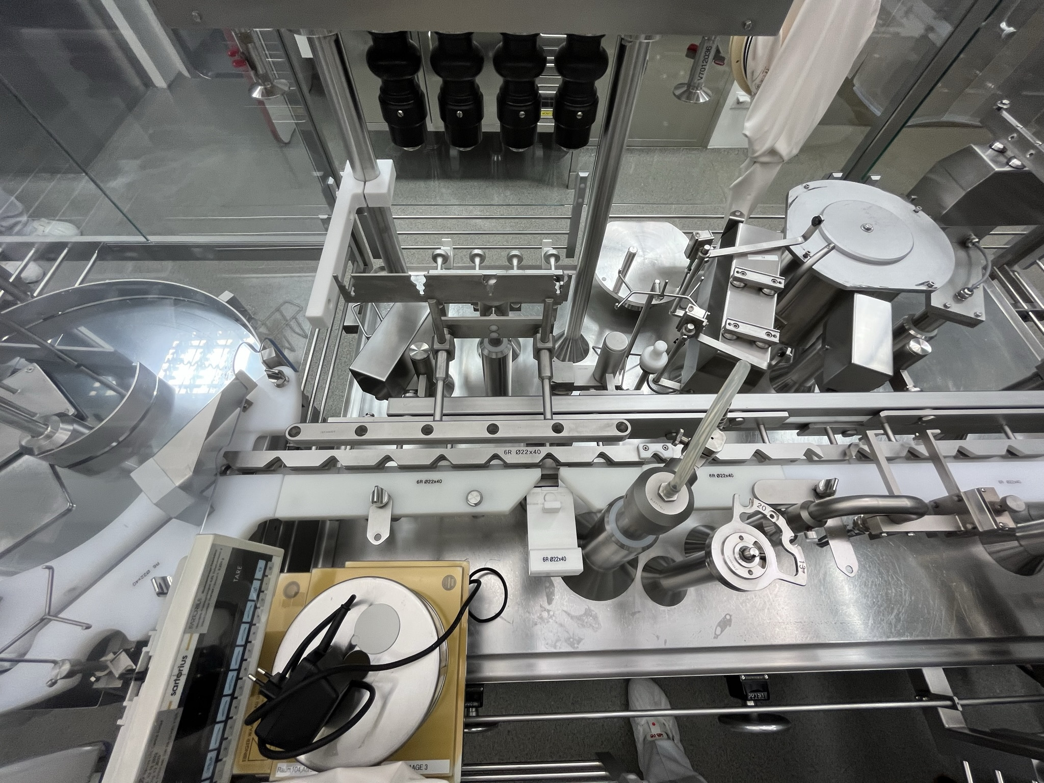 Used Sold GRONINGER - Liquid Filling Line - DFVG 4001 + KVG 211A at ...