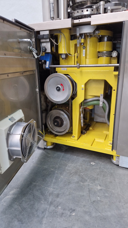 Used IMA - Tablet Press - E 150 PLUS for Sale at MLTC-Europe