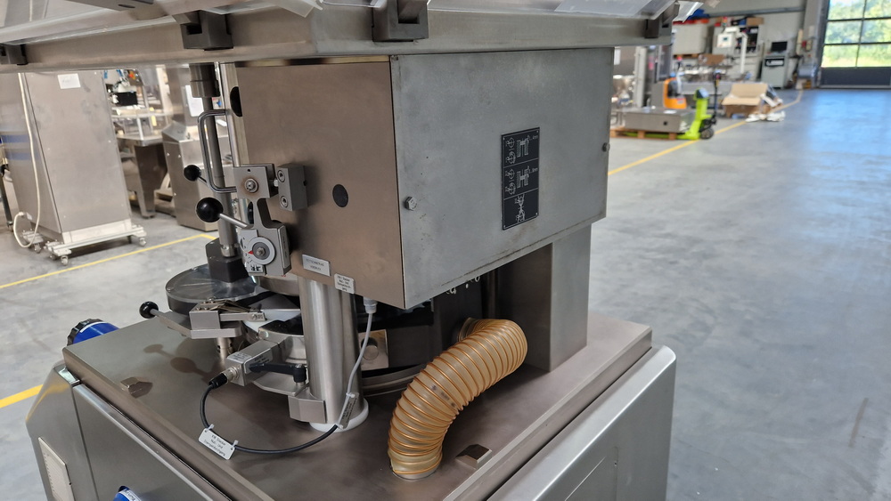 Used IMA - Tablet Press - E 150 PLUS for Sale at MLTC-Europe