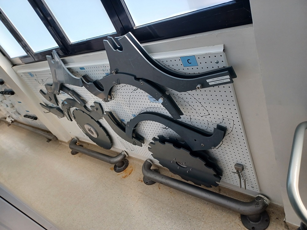 Used NERI MARCHESINI - Complete line for bottle filling and packaging ...