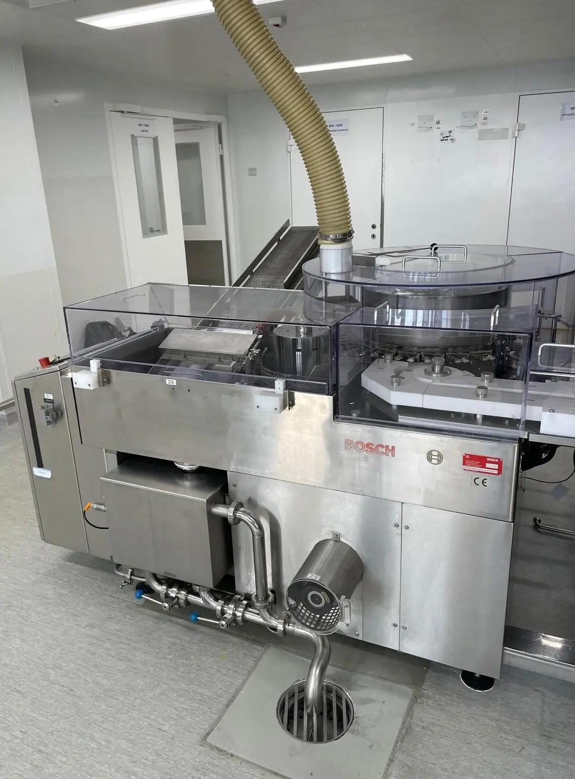 Used BOSCH - Liquid Filling Line - RRU 2020 + HQL 3240 + MLF 3002 for Sale at MLTC-Europe