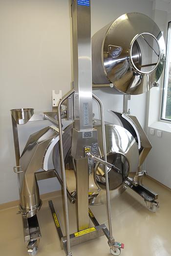 Used MANESTY - Coating Machine - XL LAB 2 for Sale at MLTC-Europe