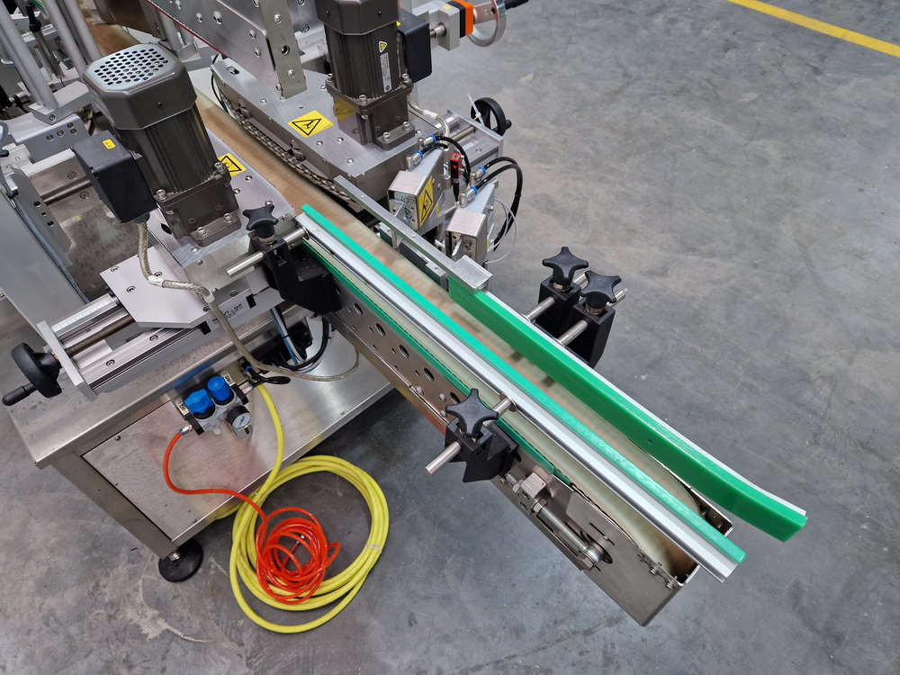 Used BLUHM WEBER - Labelling Machine - GESET 314 for Sale at MLTC-Europe