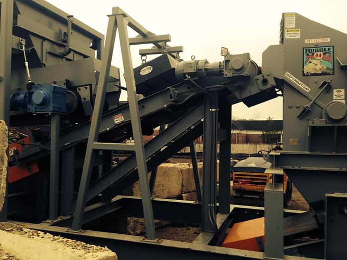 Used 2015 GETZ RUBBLE HOG 30 for Sale at Grinder Crusher Screen