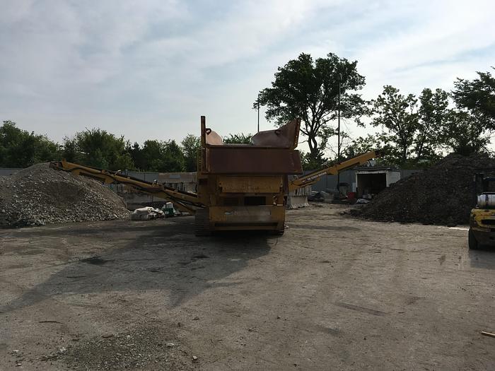 Used Sold 2008 SCREEN MACHINE 516T at Grinder Crusher Screen