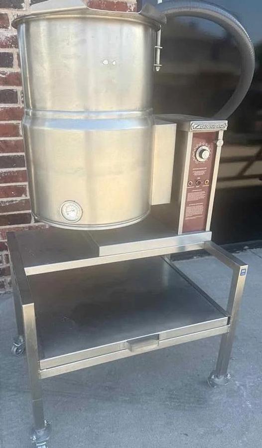 Used Crown Southbend Tilt Tilting Kettle Boiler 12 Gallon KECT-12 f...