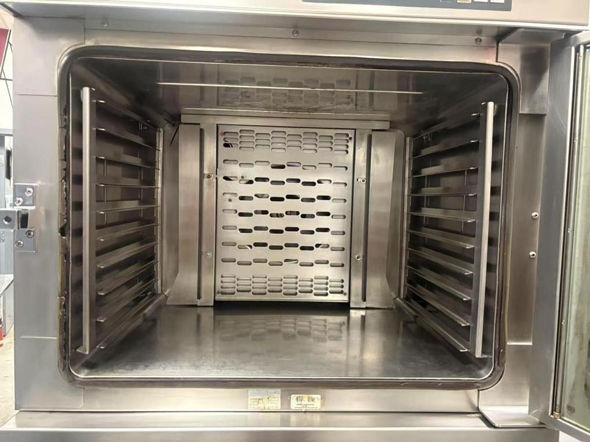 Used Miwe Econo Electric oven with Base 3 phase for Sale at Surrey ...