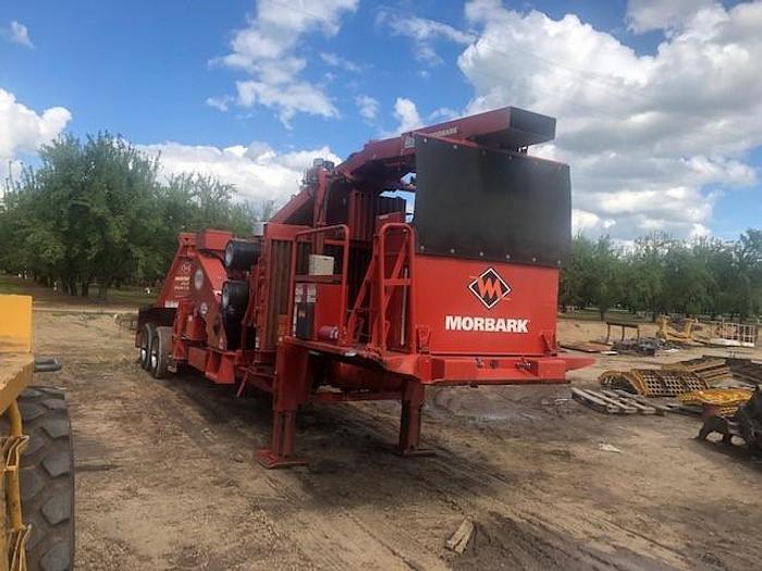 Used Sold 2014 MORBARK 40/36 at Grinder Crusher Screen