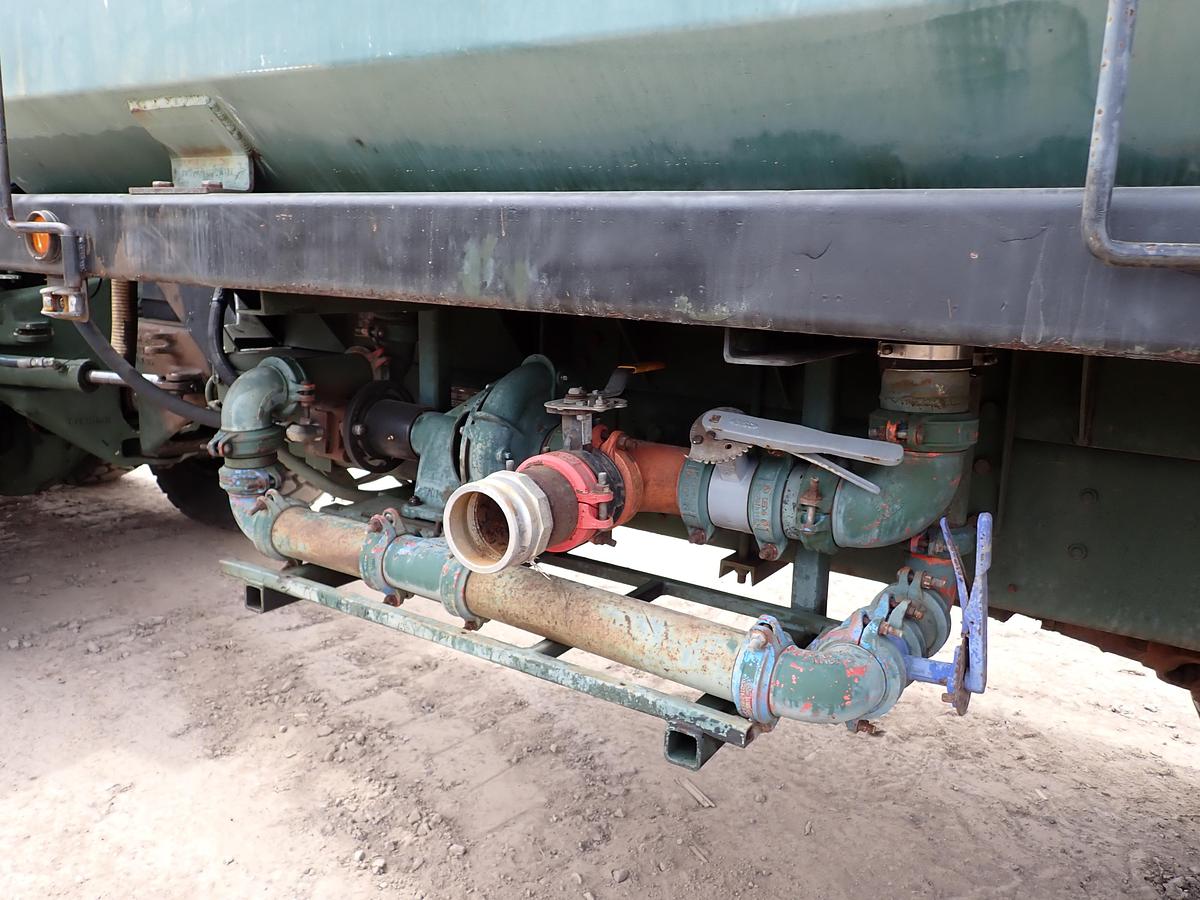 Used 2010 Oshkosh MK48 8x8 LVS Water Truck for Sale at Old Forge Po...