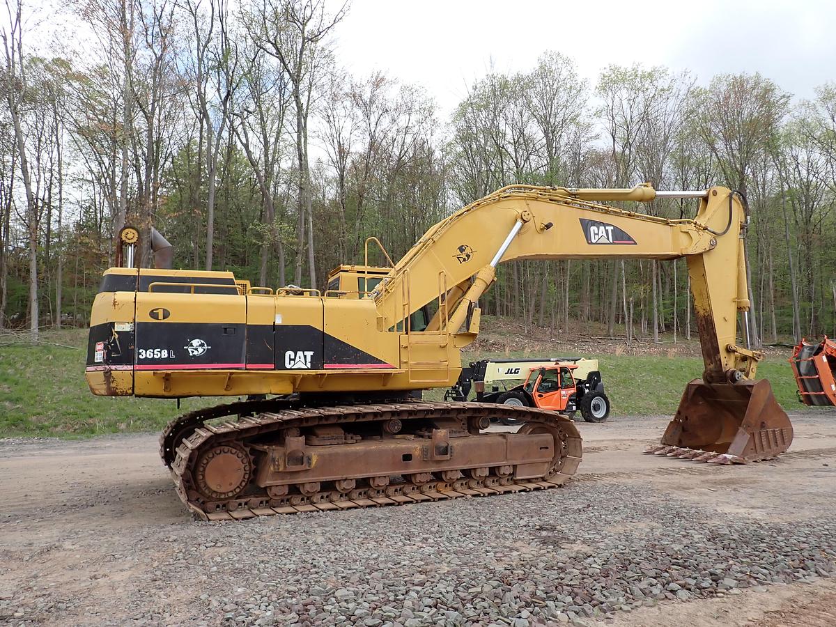 Used 2000 CAT 365BL Hydraulic Excavator for Sale at Old Forge Power...