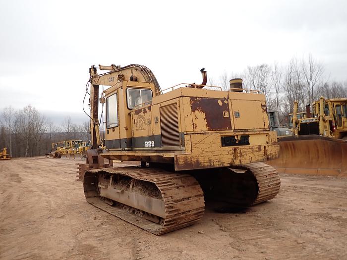 Used 1986 Caterpillar 229 LC Excavator for Sale at Old Forge Power ...