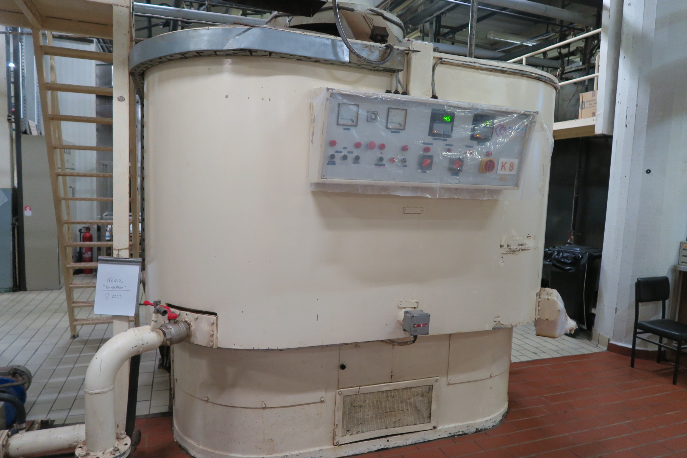 Used 4000kg Chocolate Conche for Sale at Raymond Travel Machinery Ltd