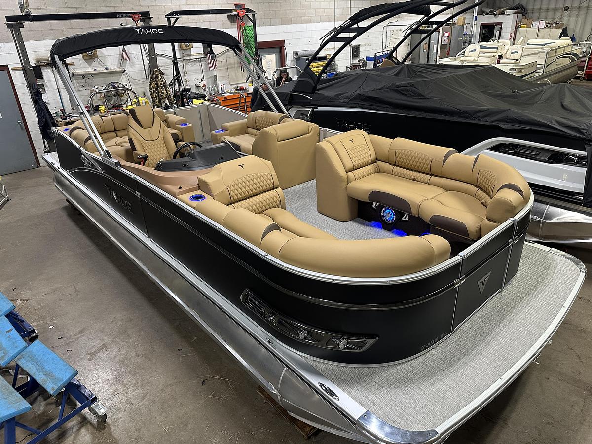 New 2025 Tahoe Pontoons Cascade 2385 Elite Cruise Tritoon & Hon...