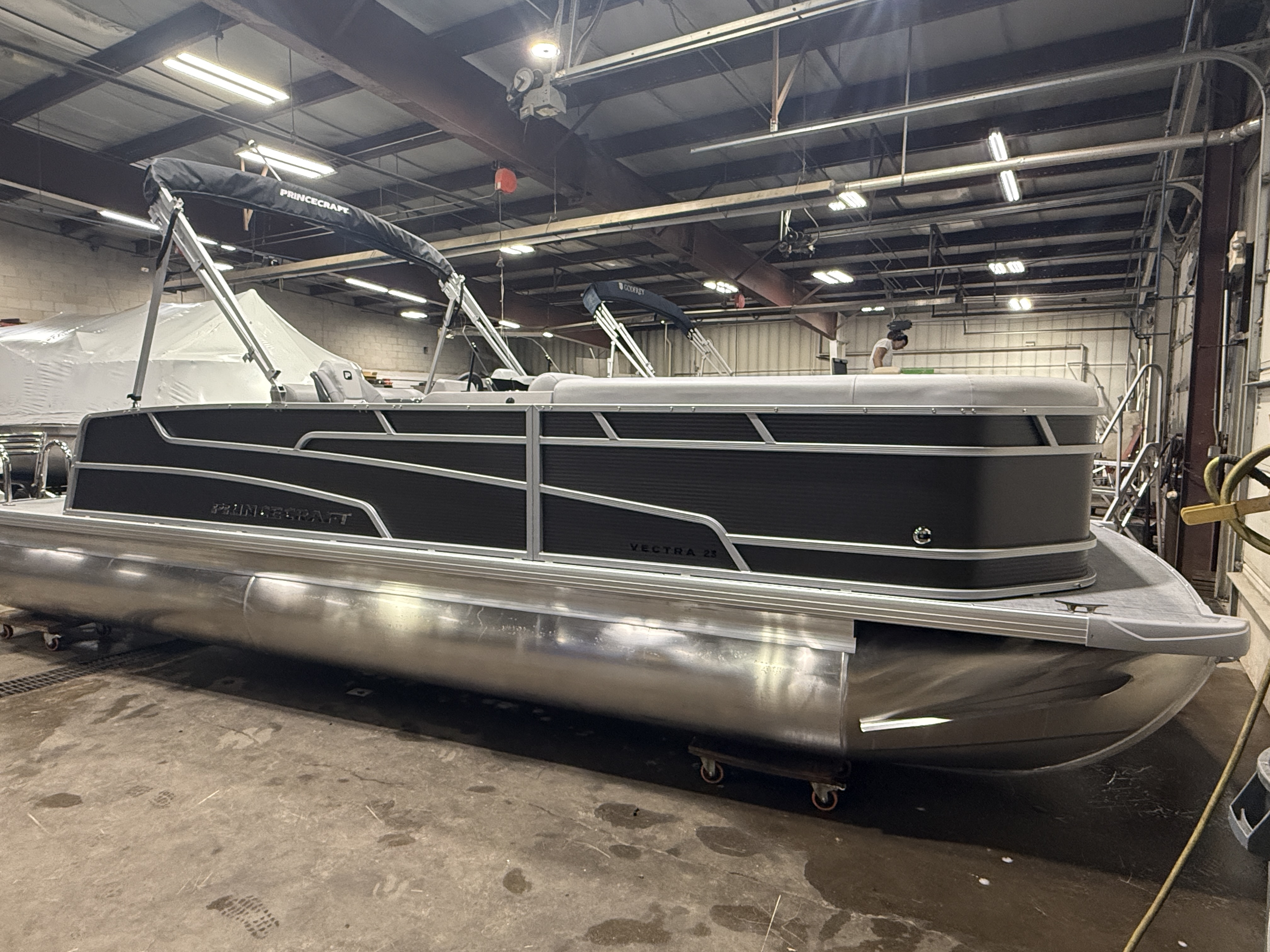 New 2026 Princecraft Vectra 23 RL SS Swingback Pontoon for Sale at ...