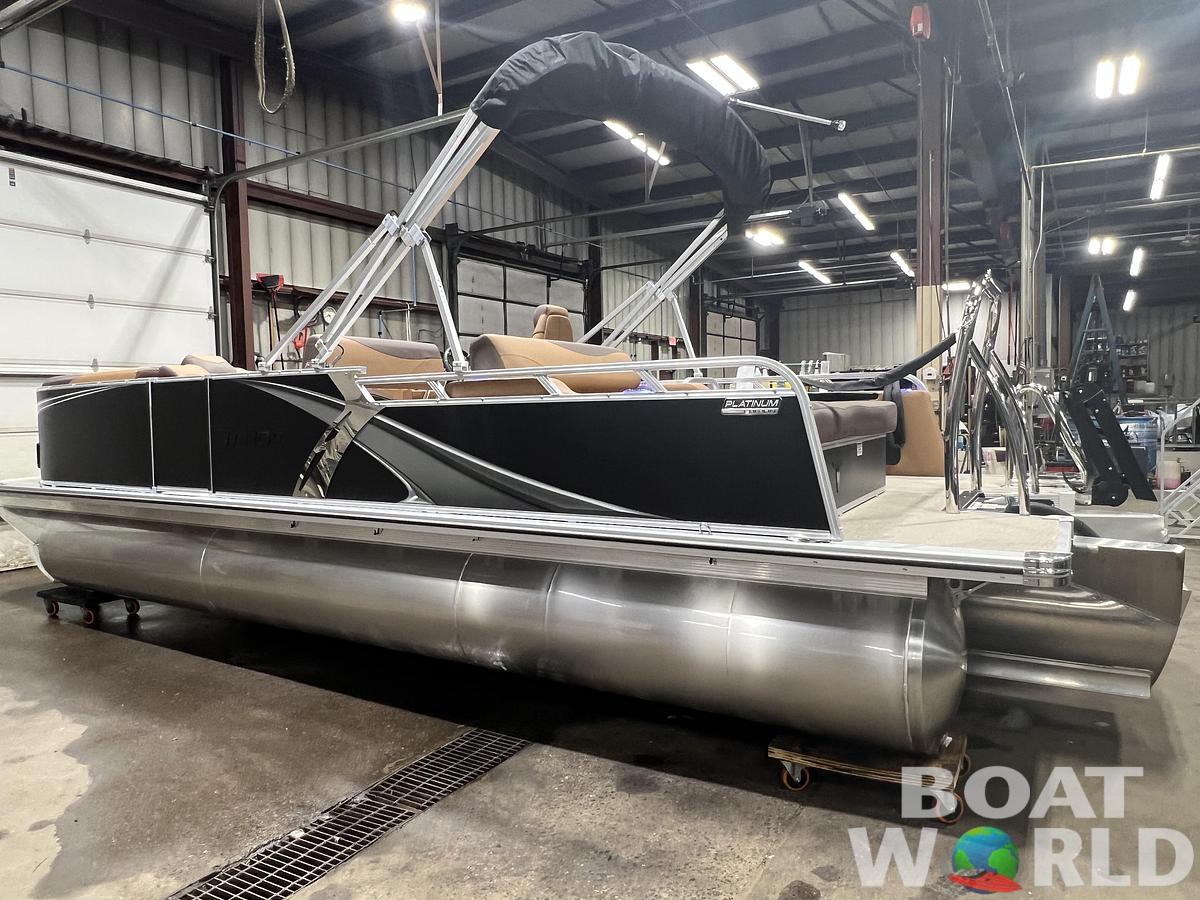 New 2026 Tahoe Pontoons LTZ 2385 Entertainer Tritoon for Sale in Ea...