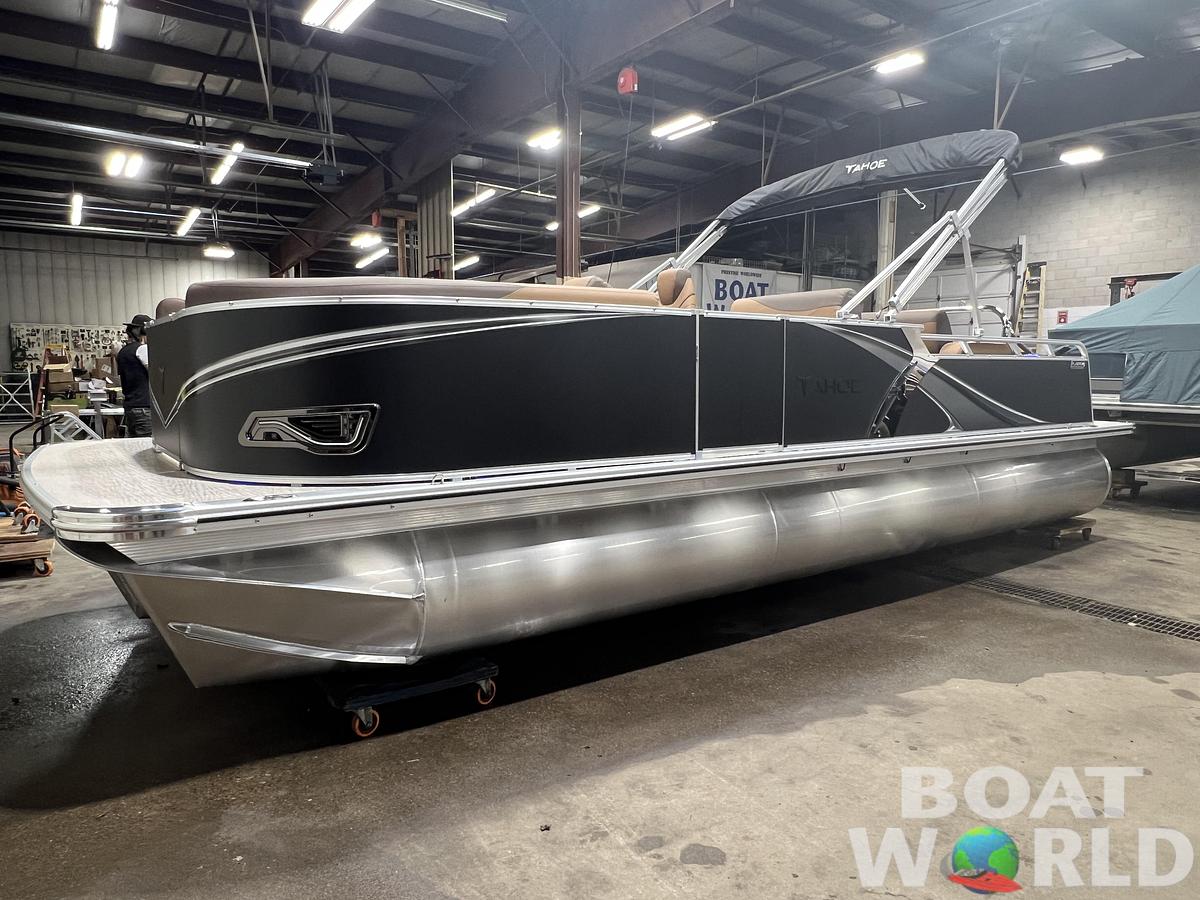 New 2026 Tahoe Pontoons LTZ 2385 Entertainer Tritoon for Sale in Ea...