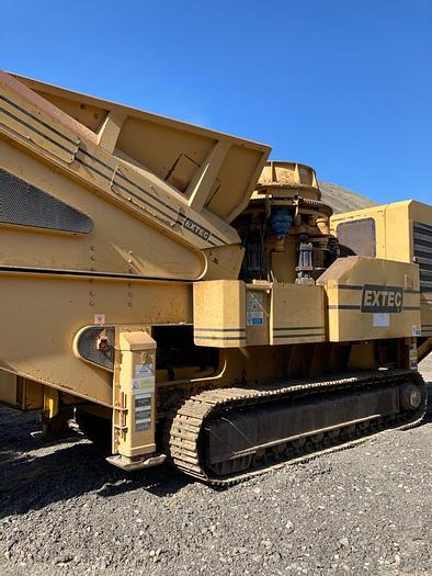 Used Sold 2007 EXTEC X44 at Grinder Crusher Screen