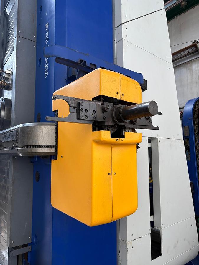 Used Borer Horizontal Table Type CNC Tos Varnsdorf WHQ105 for Sale ...
