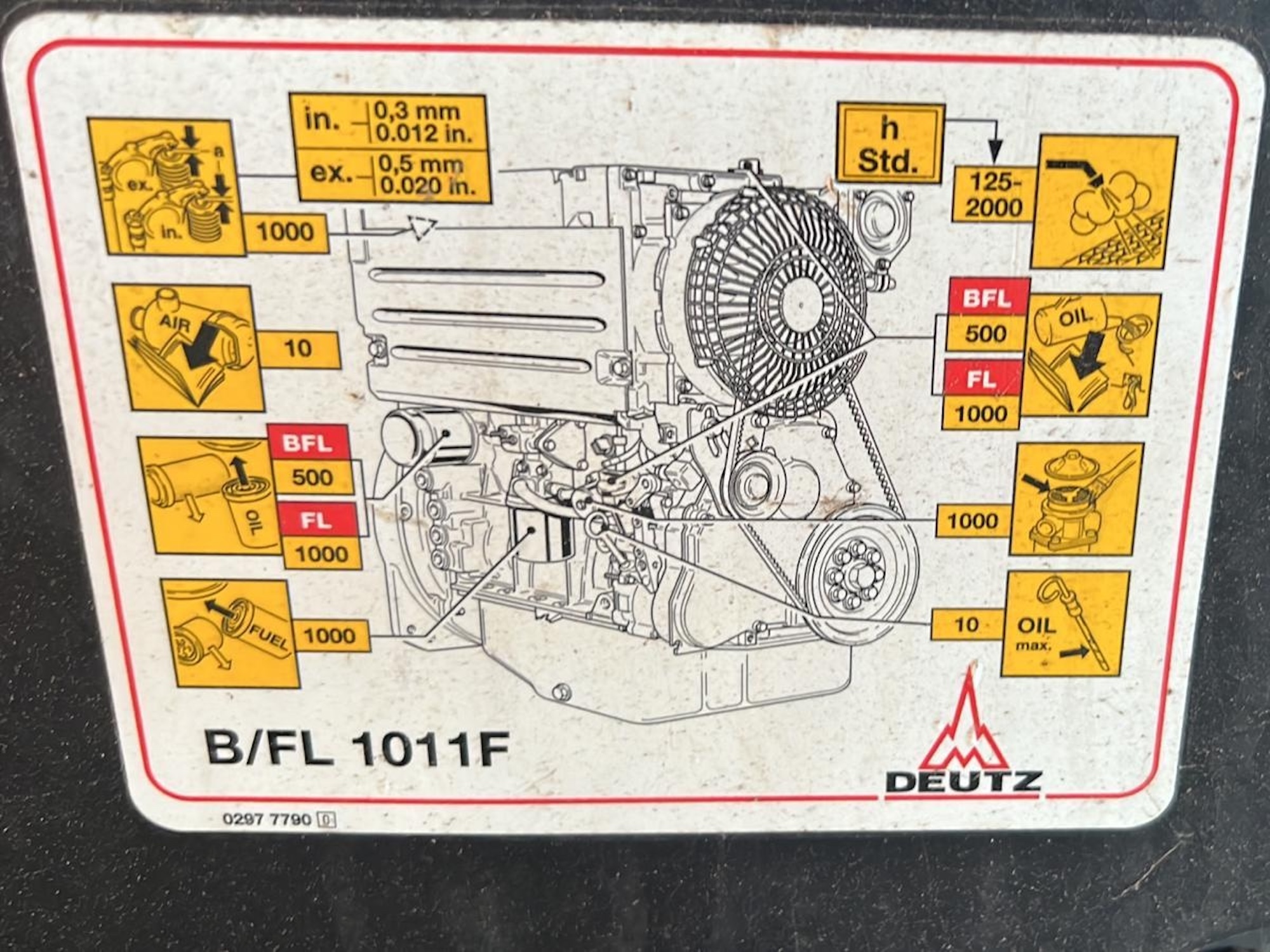 Usato FINITRICE CINGOLATA DYNAPAC F5C ANNO 2001 in vendita presso G...