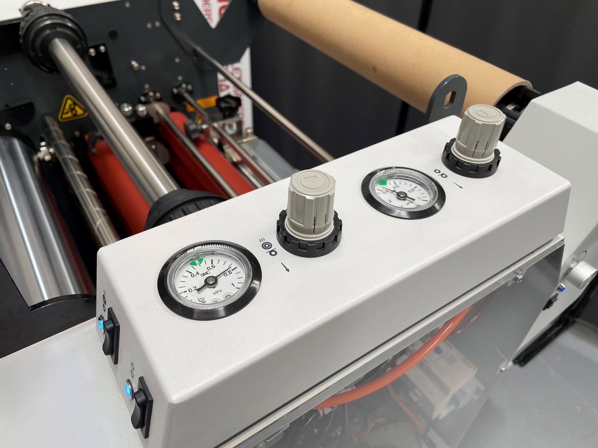 Matrix 530DP Laminator with Omni-Flow Feeder - Glendale Presentation ...