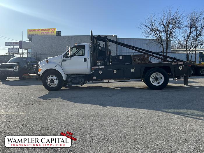 2011 Ford F650 Roustabout Truck