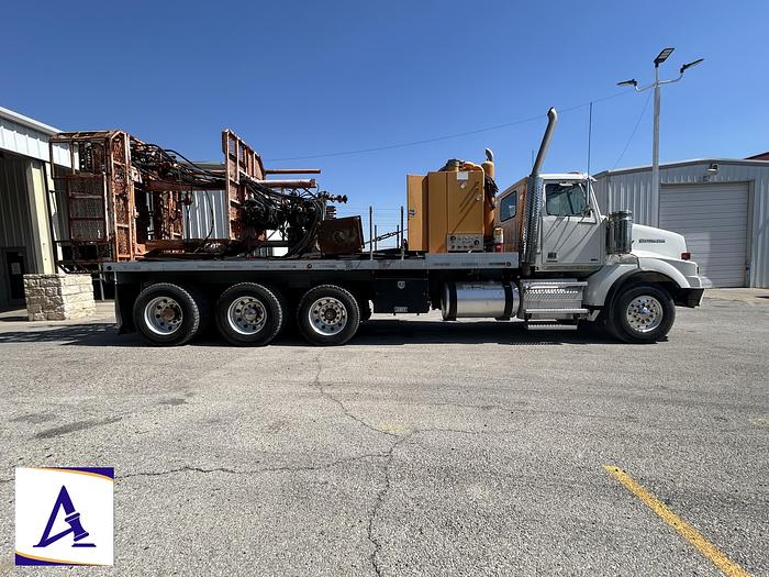 Used 2012 Western Star 4900 Tri-Axle Rig Assist Snubbing Unit - (2 ...