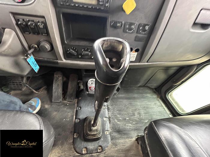 Used 2011 Peterbilt 337 Mechanics Service Truck - Paccar Diesel - Great ...