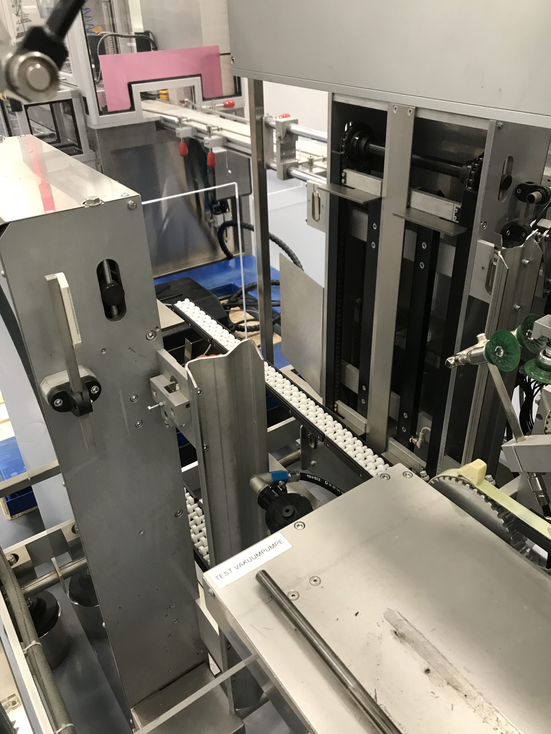 Used ROMACO – Case Packer – PROMATIC PAK 300 for Sale at MLTC-Europe