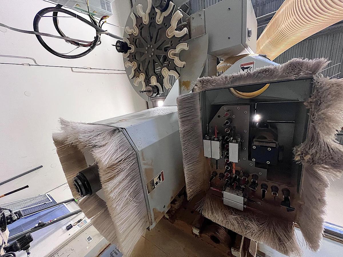 Used Homag BOF 712/32/18 CNC Pod and Rail Machine with Twin Tables for ...