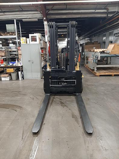 Used 2011 CAT GC55KS – 12000 lb. Forklift for Sale at Oak Bay Marke...