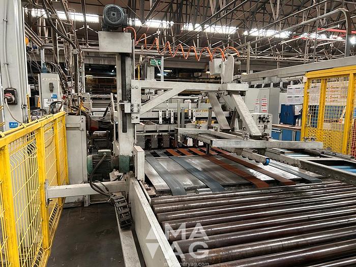 Used 1992 MARTIN 1224 Casemaker 3 Printing units for Sale at ...