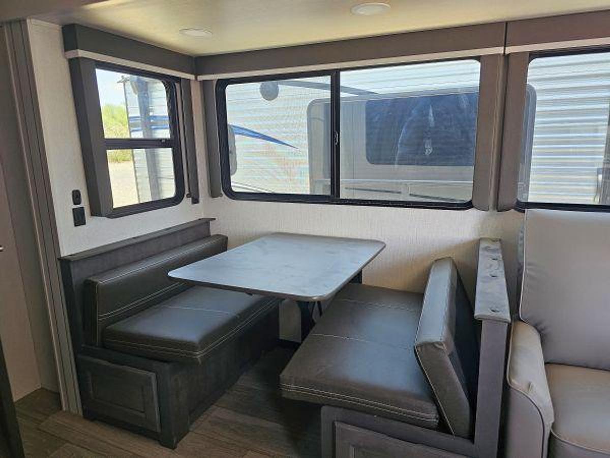 New 2025 Keystone RV Cougar Half-Ton 32BHS for Sale in Anthony, Texas
